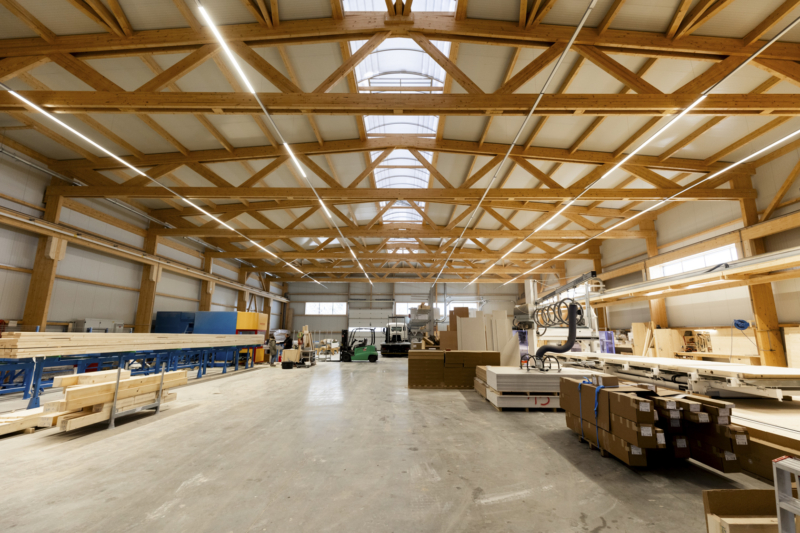 Contractors / Hall Builders