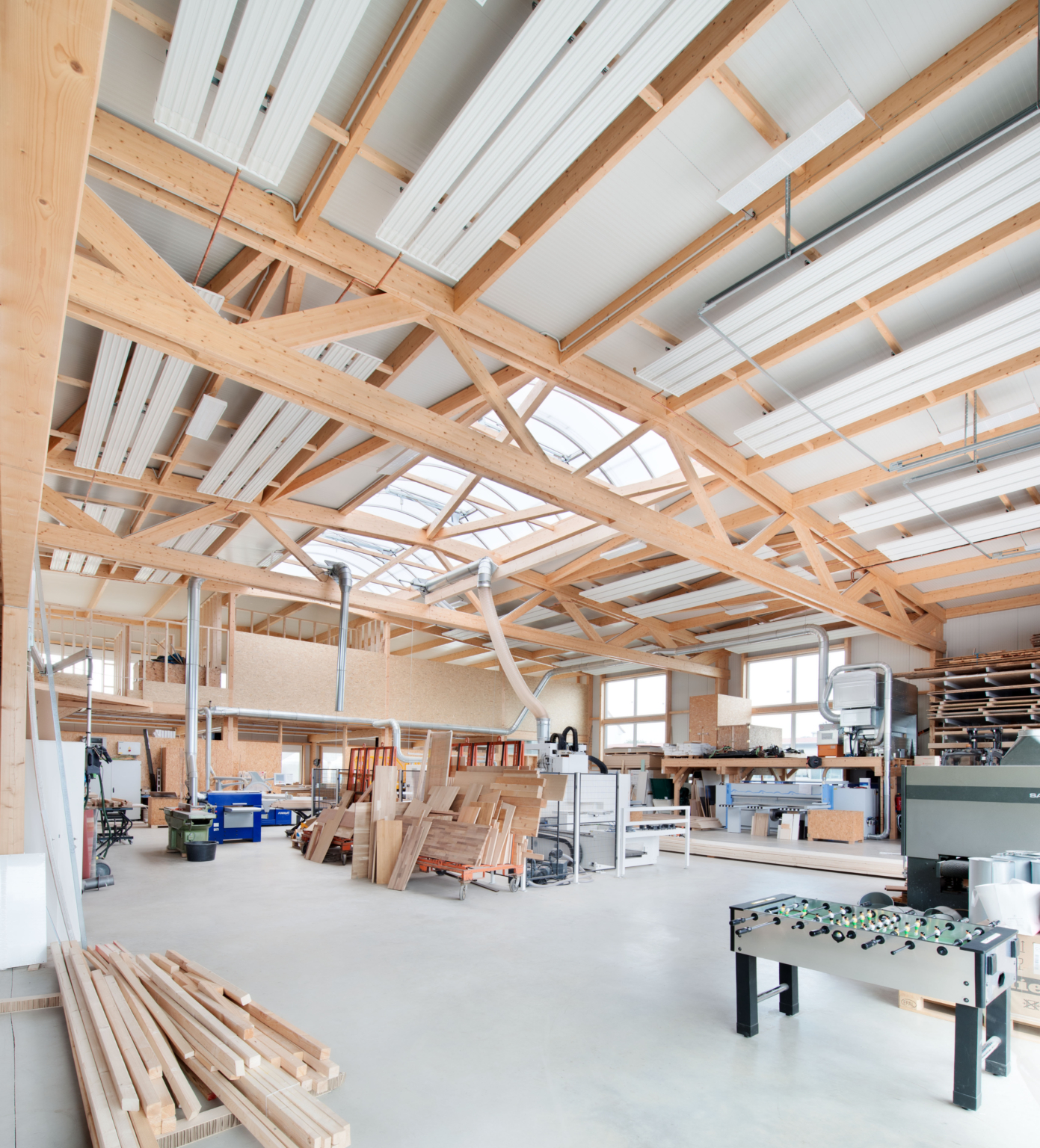 Contractors / Hall Builders