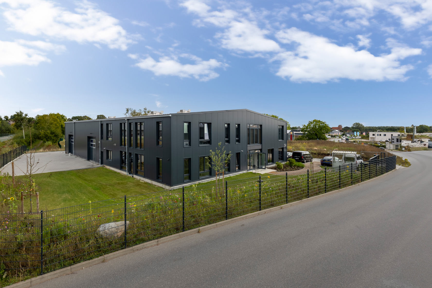 Wooden halls in modular construction by LIGNA systems